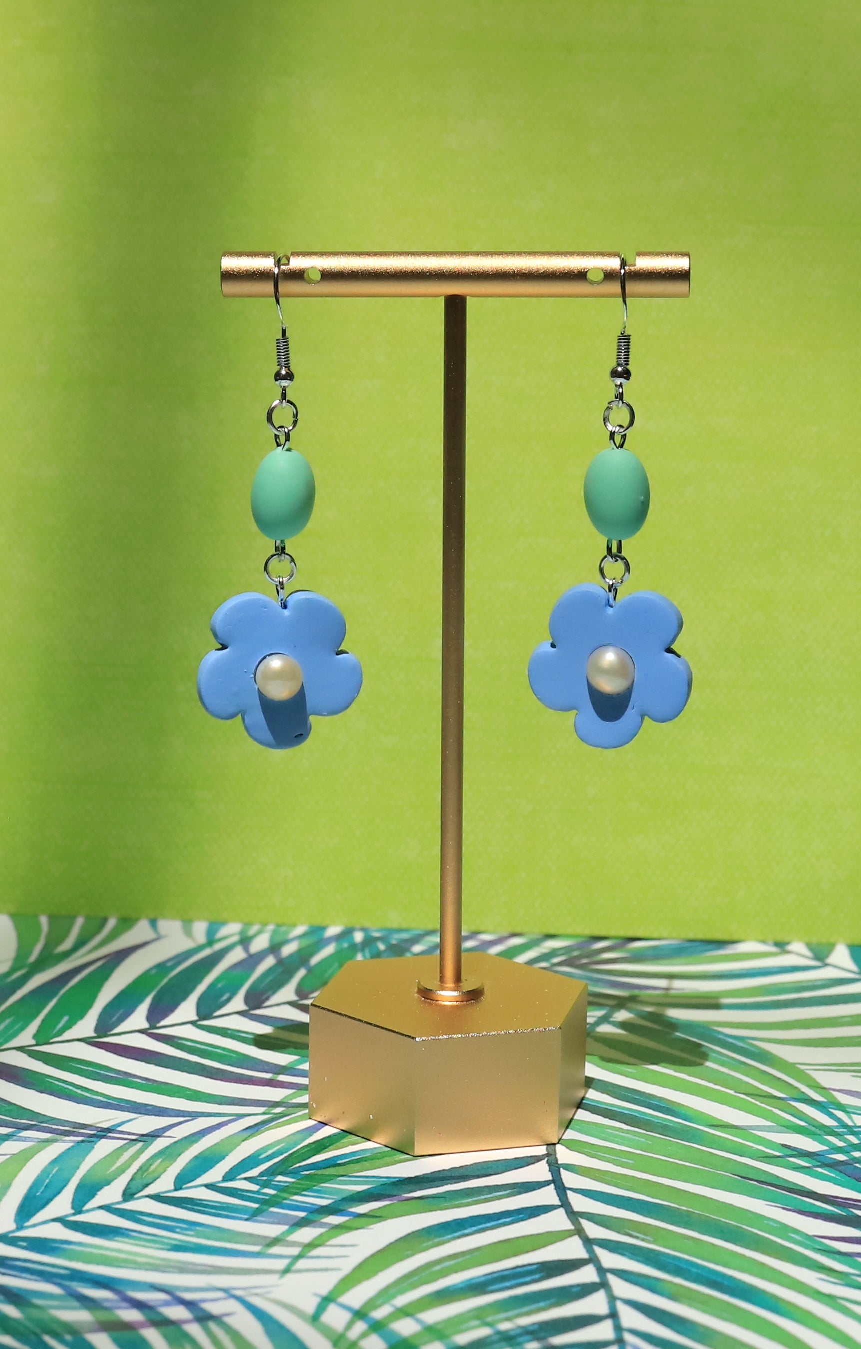 Palawan Kalachuchi (periwinkle/mint) – Pinwheel Clay